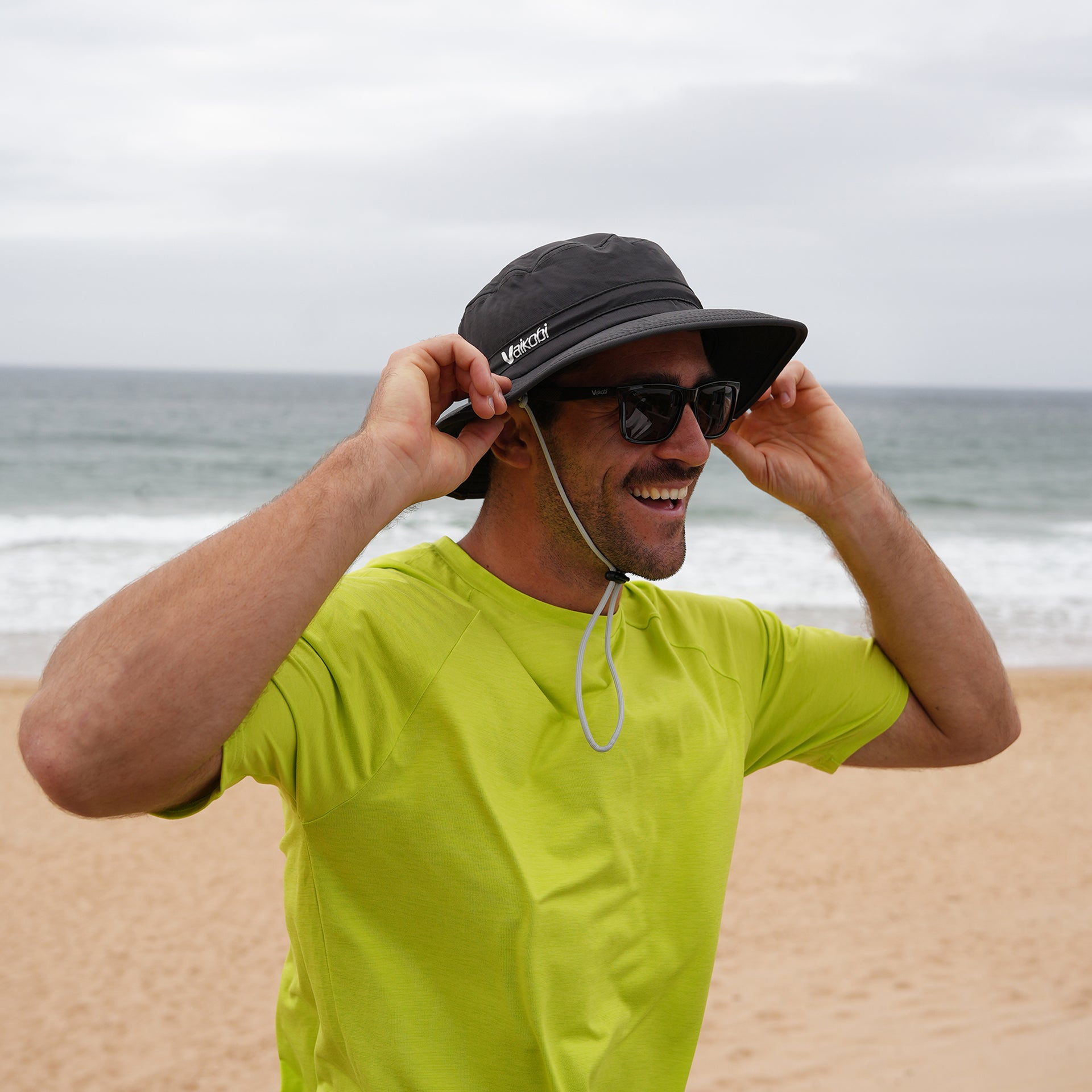 UV Ocean Surf Hat - Charcoal | Vaikobi