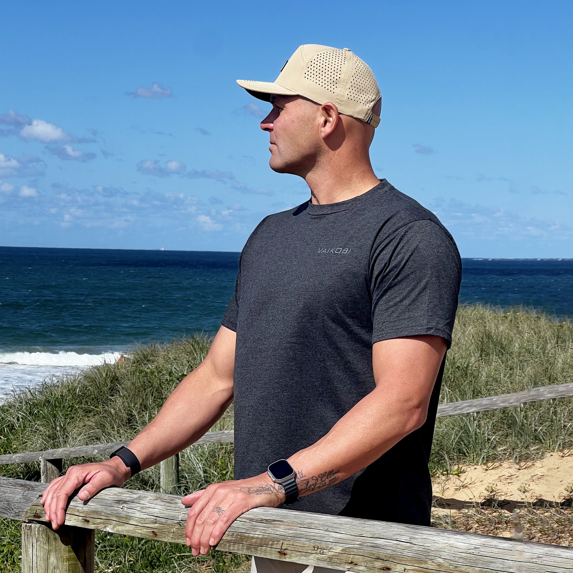 Piha Logo Tee - Charcoal | Vaikobi